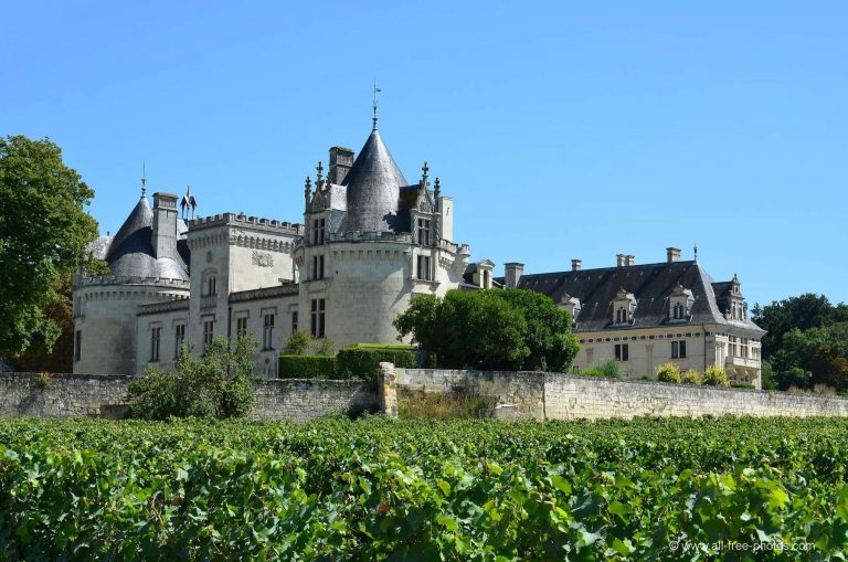 châteaux sites touristiques musées d'exception – Château de Salvert